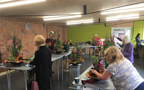 Learn and Create at Hans Flowers - Flower School in Tewkesbury
